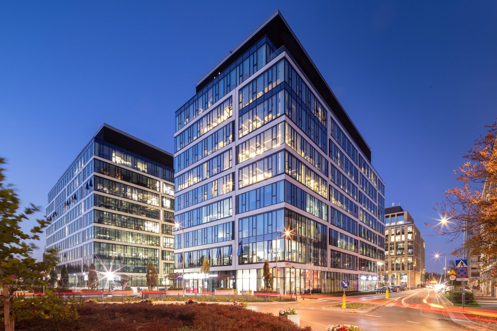 People - Savills Investment Management